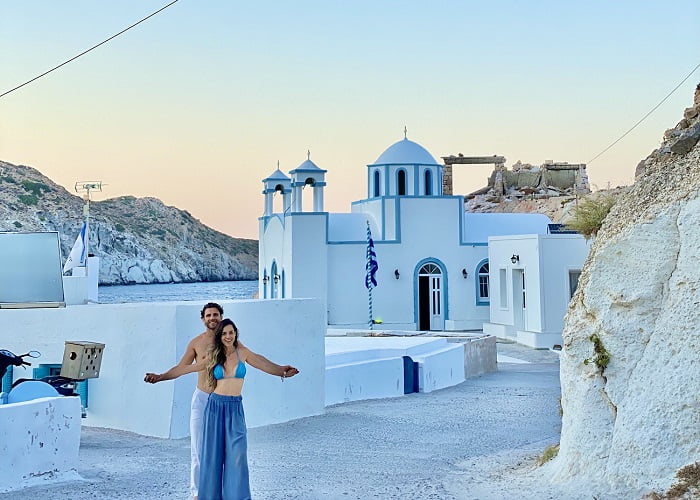 Μήλος: Διακοπές στο νησί με τις ομορφότερες παραλίες στην Ελλάδα
