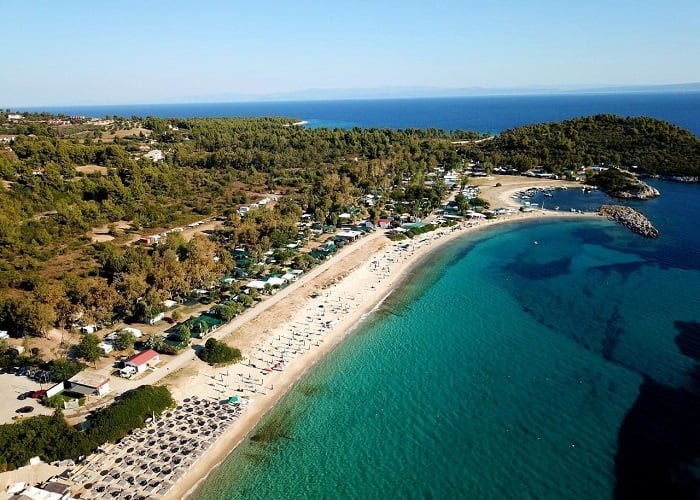 Οι οικισμοί στο πρώτο πόδι της Χαλκιδικής, που ονομάζεται Κασσάνδρα.